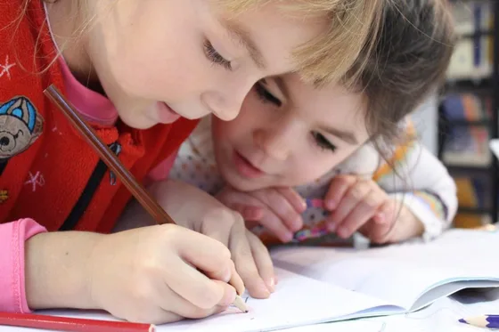 Circle the Verb - Tenses - Grammar Exercises for Grade 3
